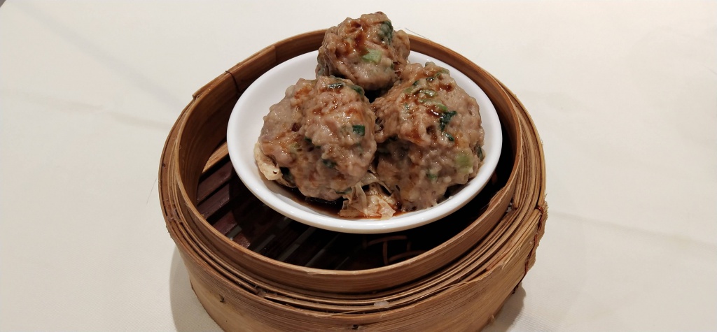 The perfect match in Hong Kong dim sum restaurant, steamed beef ball ...